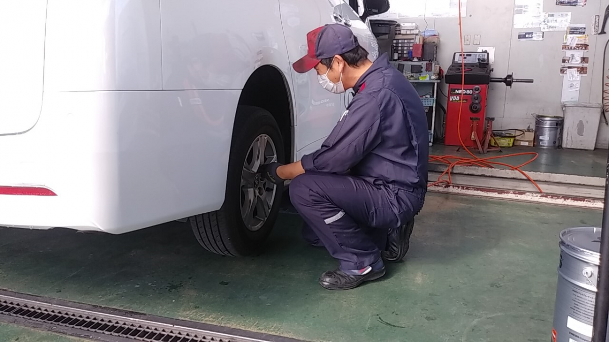 ルート246座間TS | 「キレイを、長く!」のカーコーティング "KeePer"